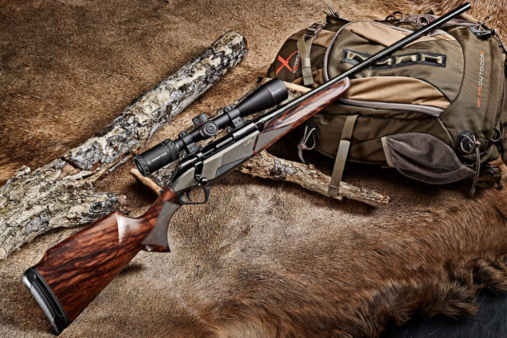 The Benelli M4: The Ultimate Combat Shotgun and Its Variations ...